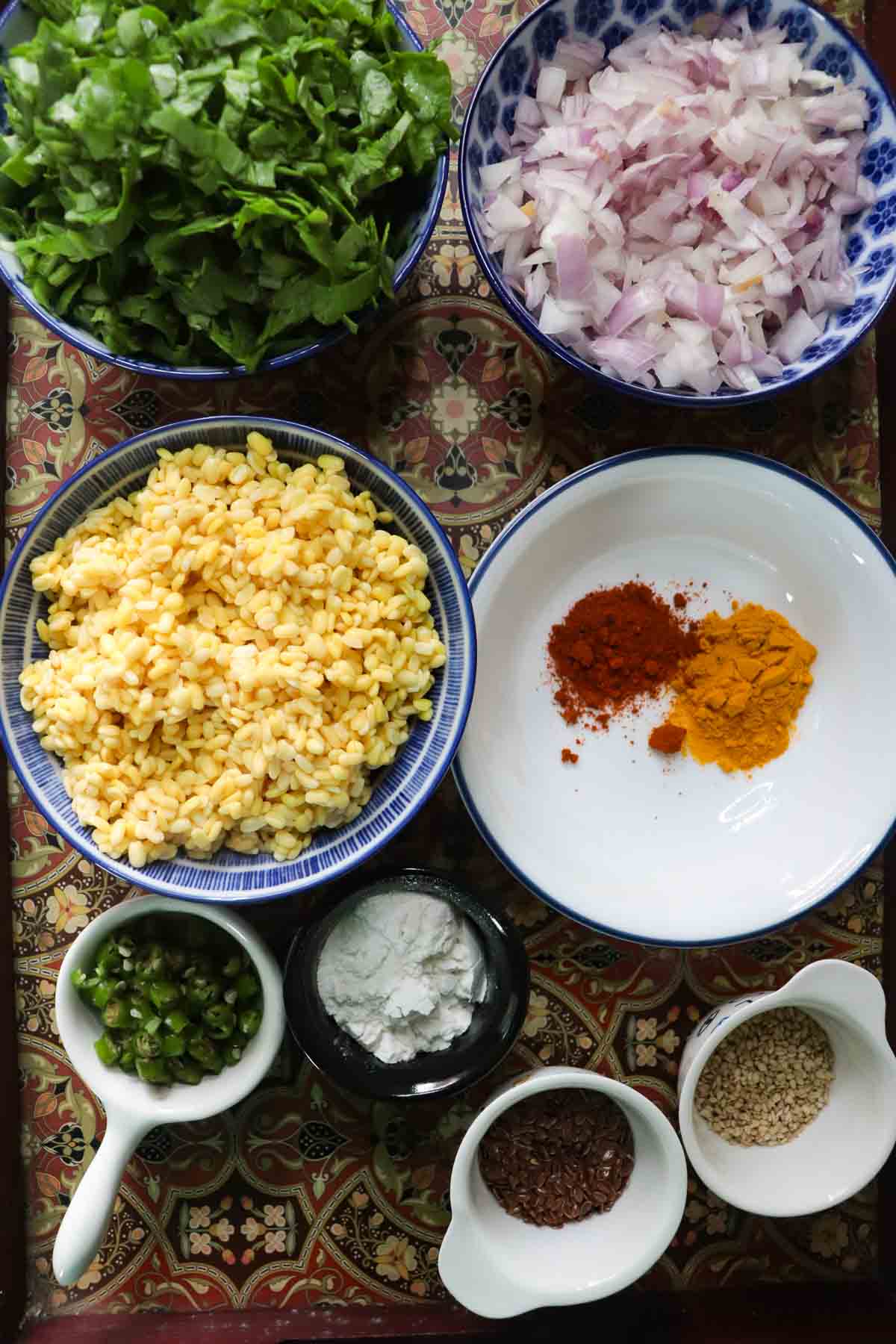 Moong Dal Chilla with Spinach – Masalachilli