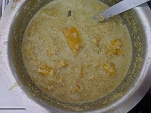 Mambazha Pulissery (Kerala Style Ripe Mango Curry) – Masalachilli